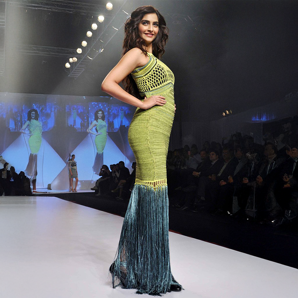 Celebrities Kibbe Body Type Library - 500+ Examples by Type | Kibbe Body